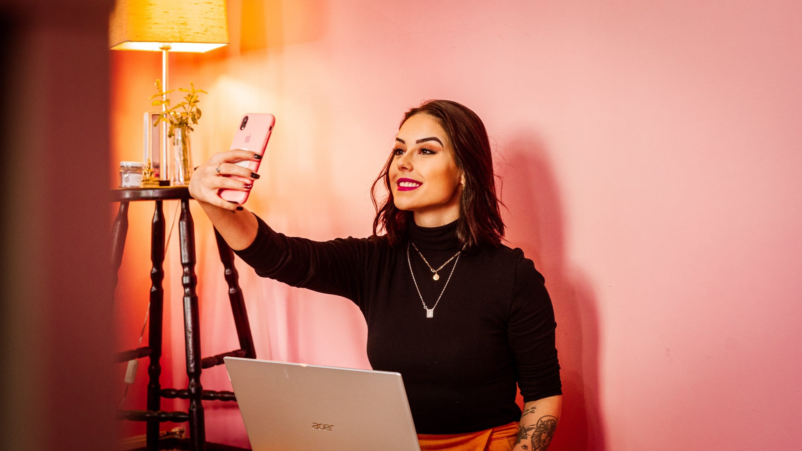 Mid Tier Influencers Guide 2026 | Metricool